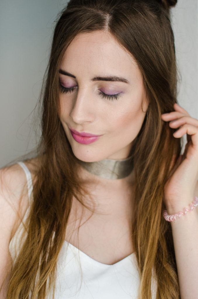 Beauty-Tutorial: Sanftes Lila Augen Make-Up - andysparkles.de